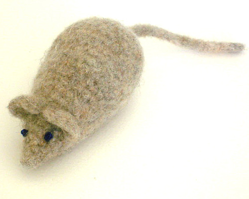 Ravelry: Felted Mouse Cat Toy pattern by Timary Peterson