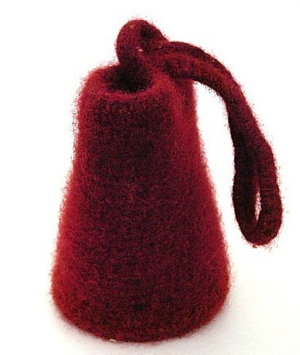 Ravelry: Felted Wristlet Bag pattern by Timary Peterson