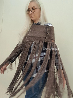 Ravelry: Double Fringe Poncho Scarf pattern by Tina's handicraft