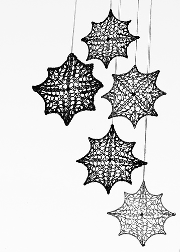 Ravelry: Freeze pattern by tincanknits