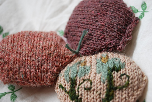 Ravelry: the beekeeper's quilt pattern by tiny owl knits