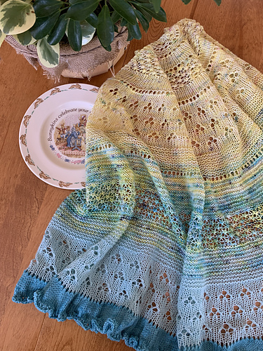 Ravelry: Tales of the Garden shawl pattern by Marie-Elyse Dugal