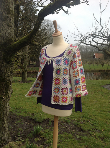 Ravelry: 147-9 Summer Patchwork pattern by DROPS design