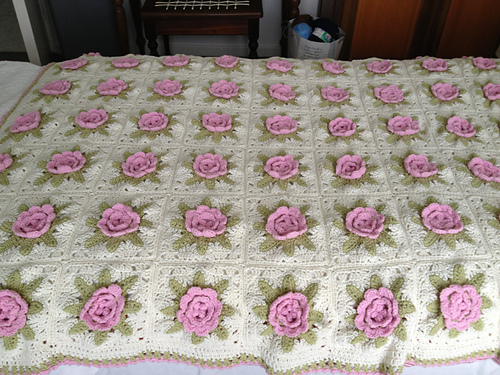 Ravelry: Victorian Roses pattern by Jean Leinhauser & Rita Weiss