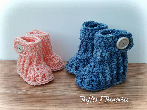 Ravelry: Corrugated Boots pattern by Tera Kulling