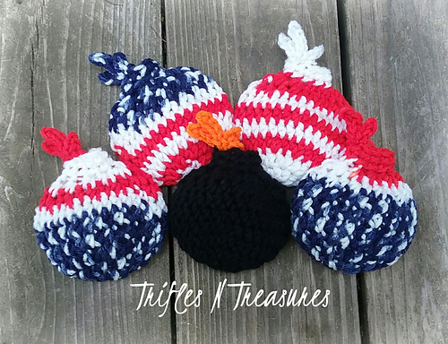 Ravelry: Reusable Water Bombs pattern by Tera Kulling