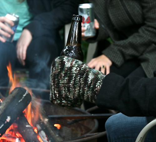 Ravelry: Beer Mitt pattern by Toby Roxane Barna