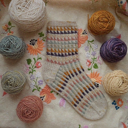 Ravelry: Patchwork Quilt Socks pattern by Knitail/ Derako