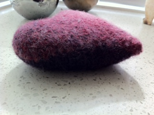 Ravelry: Felted Heart Milagros pattern by Mags Kandis