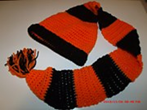 Ravelry: Long Tail Scarf Hat pattern by Heidi Yates
