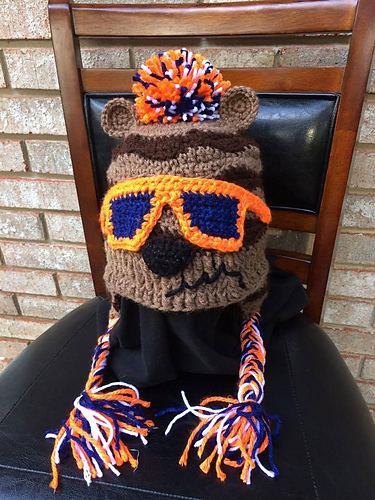 Ravelry: COOL Beanies pattern by Heidi Yates