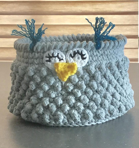 Ravelry: Little Birdie Basket pattern by Heidi Yates