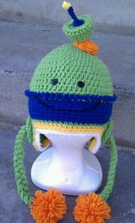 Ravelry: Snappy Bot Beanie pattern by Heidi Yates