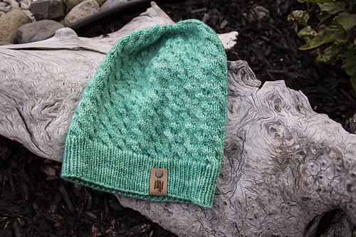 Ravelry: River Current Hat pattern by Treeline Knits
