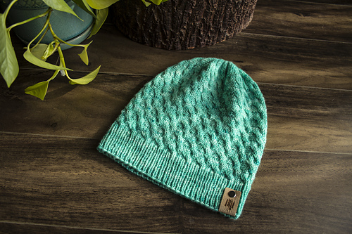 Ravelry: River Current Hat pattern by Treeline Knits