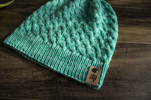 Ravelry: River Current Hat pattern by Treeline Knits