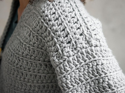 Ravelry: Sporty Chunky One-Piece Jacket pattern by Nicole Wang