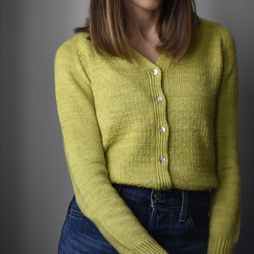 Ravelry: Cardigan Péridot pattern by Tricot Design MCL