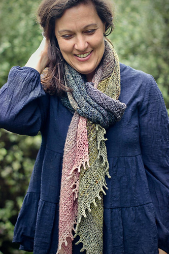 Ravelry: Dreamweaver pattern by Libby Jonson