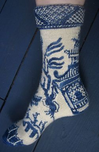 Ravelry: Willow Ware pattern by Lisa Grossman