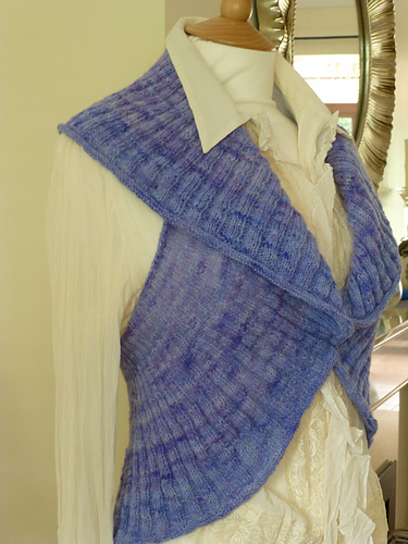 Ravelry: Circular Shrug pattern by Caroline Bawn