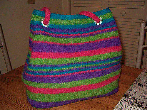 Ravelry: It Felt Random Bag pattern by Cristi H. Payne