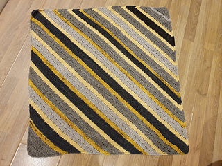 Ravelry: tweedy2shoes' Knitvent 2019 Habitation Throw