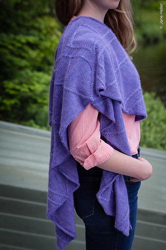 Ravelry: Penta pattern by Christa Giles
