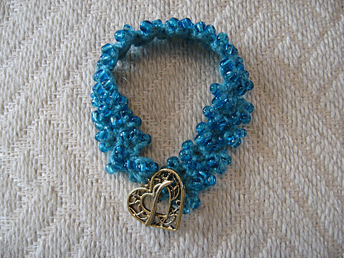 Ravelry: Beaded Shells pattern by Lisa Gentry