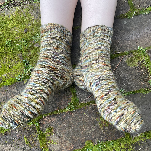 Ravelry: Sturdy Vanilla Socks TJD16 pattern by Sharyn Armstrong