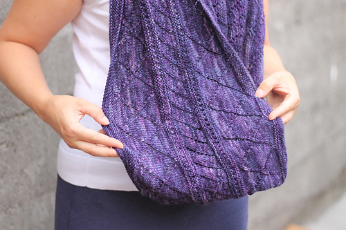 Ravelry: Diamond Ring Cowl pattern by Kat Archer