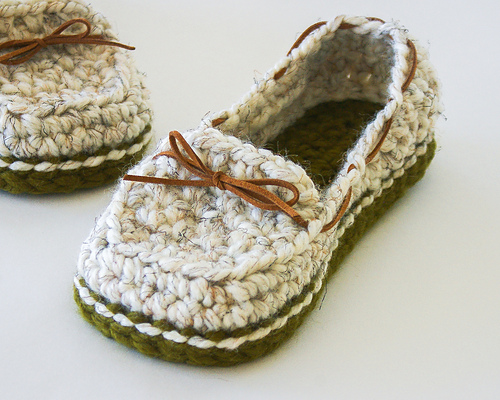 Ravelry: Ava Slippers - Women's loafer pattern by Lorin Jean