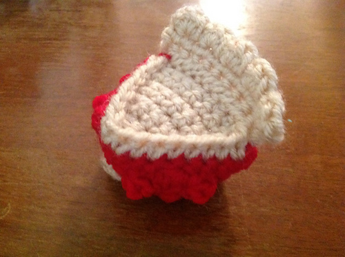 Ravelry: Slice of Cherry Pie Amigurumi pattern by Ronda Wingo