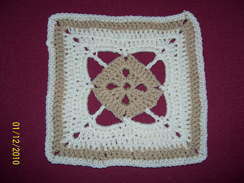 Ravelry: Diamond in a Square pattern by Jan Eaton