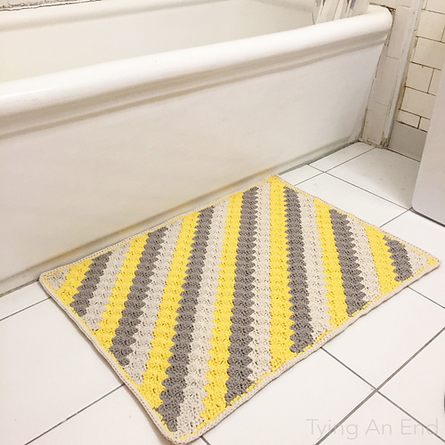 Ravelry: Pop Floor Mat pattern by Tae Nomura