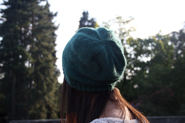 Ravelry: Cachemire hat pattern by Sabina Mauri