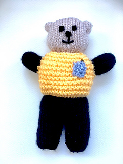 Ravelry: No-Sew Trauma Teddy pattern by Mary Anne Walters