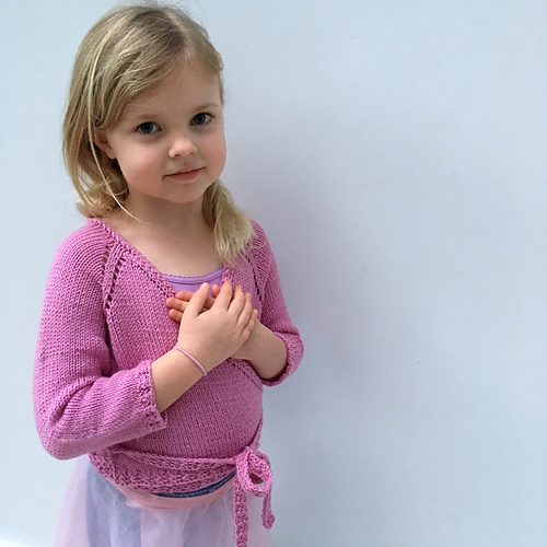Ravelry: Ballet wrap pattern by Sophie McKane