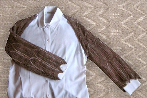 Ravelry: Lace Holly pattern by Susann Hajjar