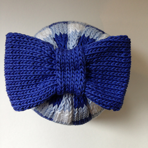 Ravelry: Gertrude's Gingham Hat pattern by Amy Tozer