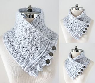 Ravelry: Chevron Waves Scarf pattern by Valerie Baber