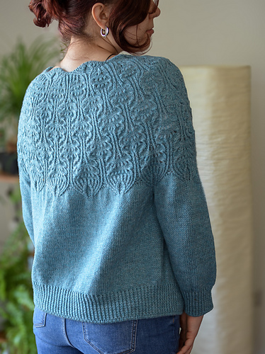 Ravelry: Maris Cardigan pattern by Valentina Bogdanova