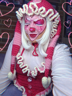 Ravelry: Slouchy Jester Hat pattern by Vandal Yarnz