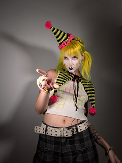 Ravelry: Triangular Clown Hat pattern by Vandal Yarnz