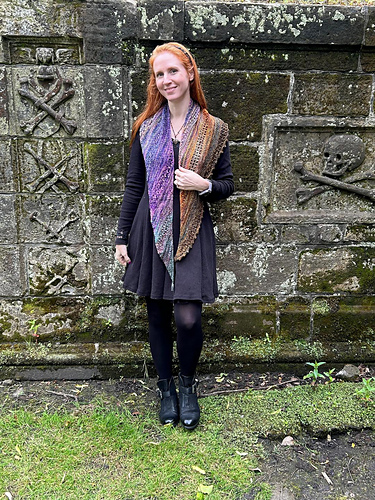 Ravelry: Worst Witch Scarf pattern by Vanessa Ewing