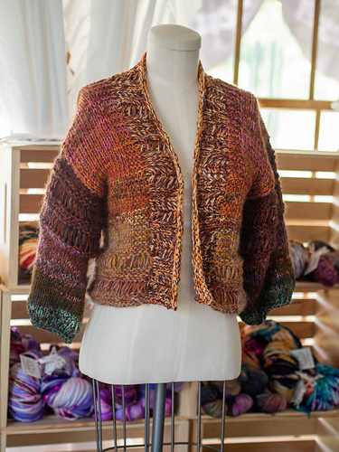 Ravelry: Francesca pattern by Vanessa Ewing