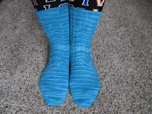 Ravelry: Lallybroch pattern by Heidi Nick