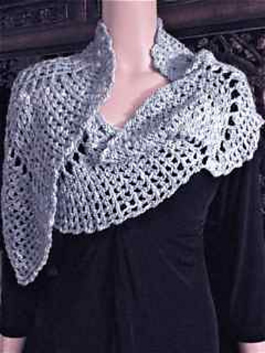 Ravelry: Slip Swoop Loop pattern by Vashti Braha