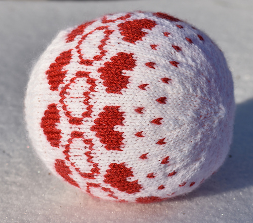 Ravelry: Heart Over Head Beanie pattern by niki.v