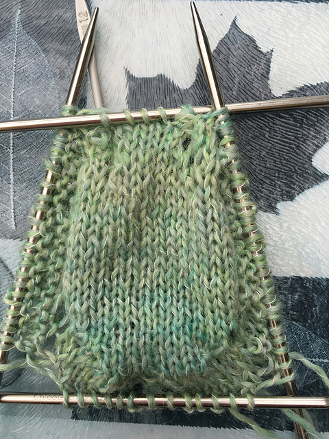 Ravelry: veebran's Peacock Pi Shawl